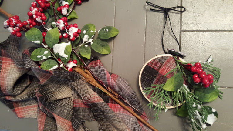 Embroidery Hoop Plaid Flannel Ornaments - My Thrifty House